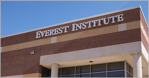 Everest Institute enrolling students despite looming shutdown | kens5.com