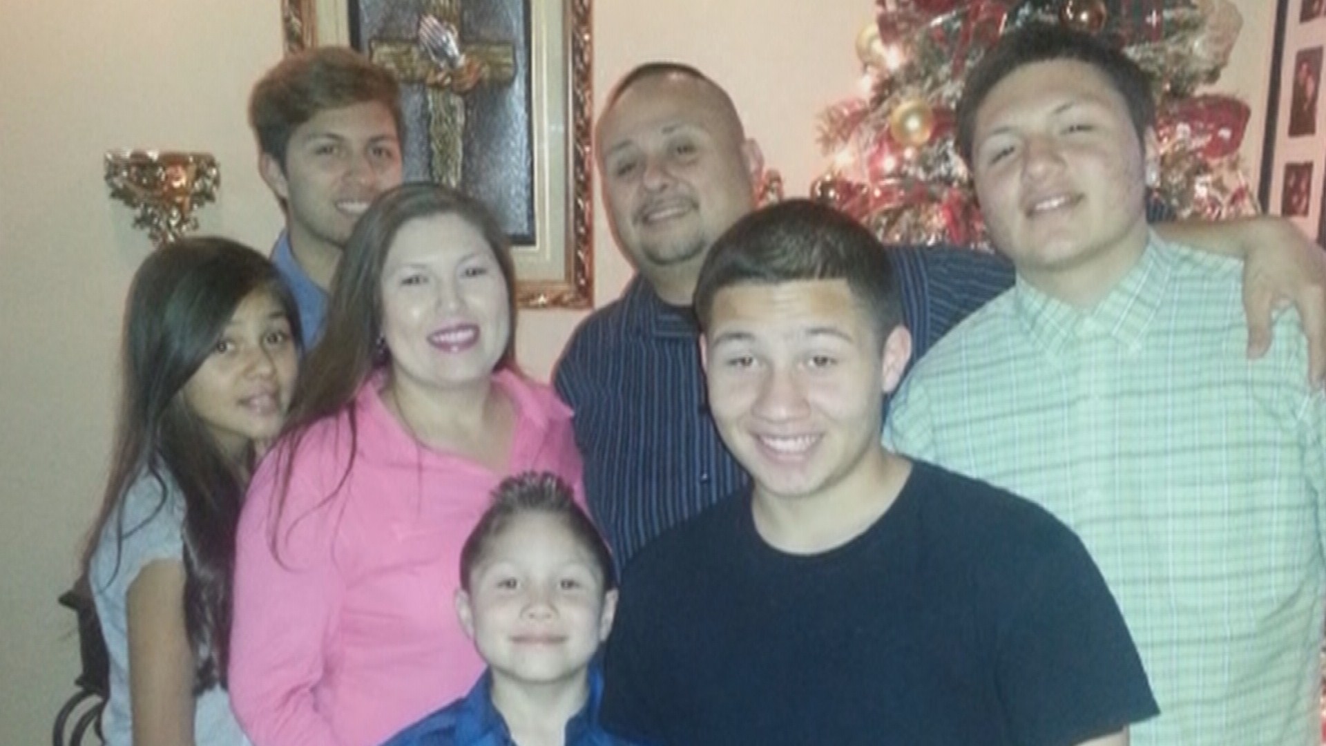 Family remembers man killed in shooting on city's west side | kens5.com