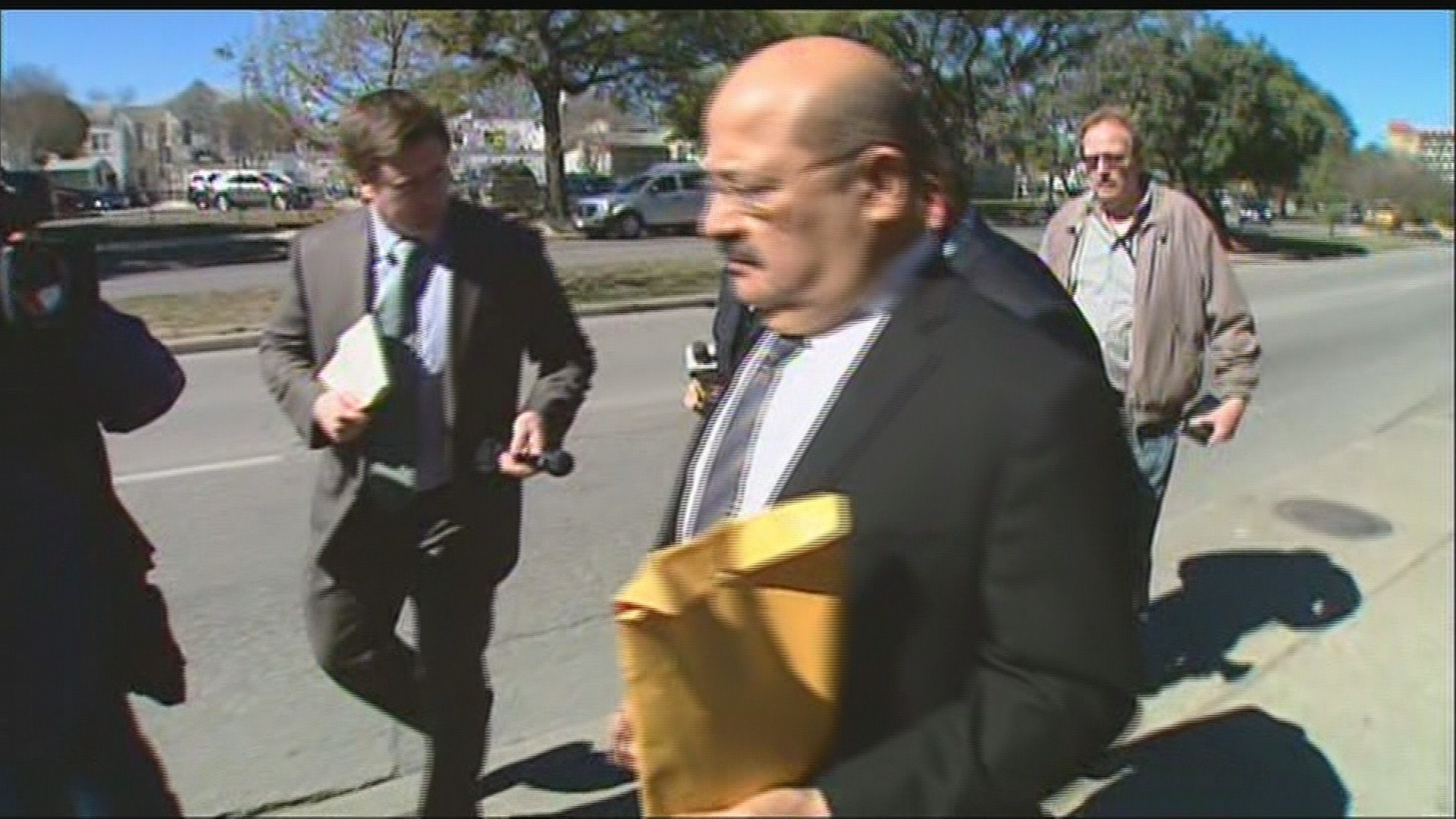 Indicted judge accused of ducking out on auto accident claim | kens5.com
