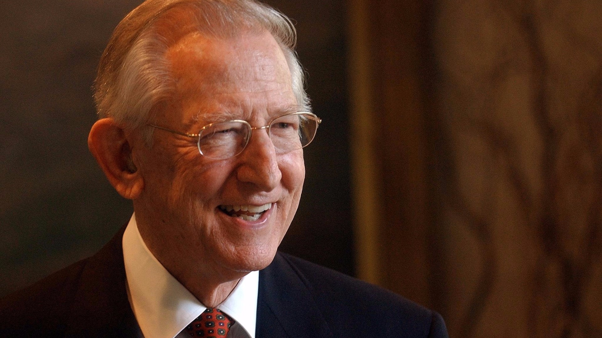 H-E-B mourns loss of family member Howard E. Butt, Jr. | kvue.com