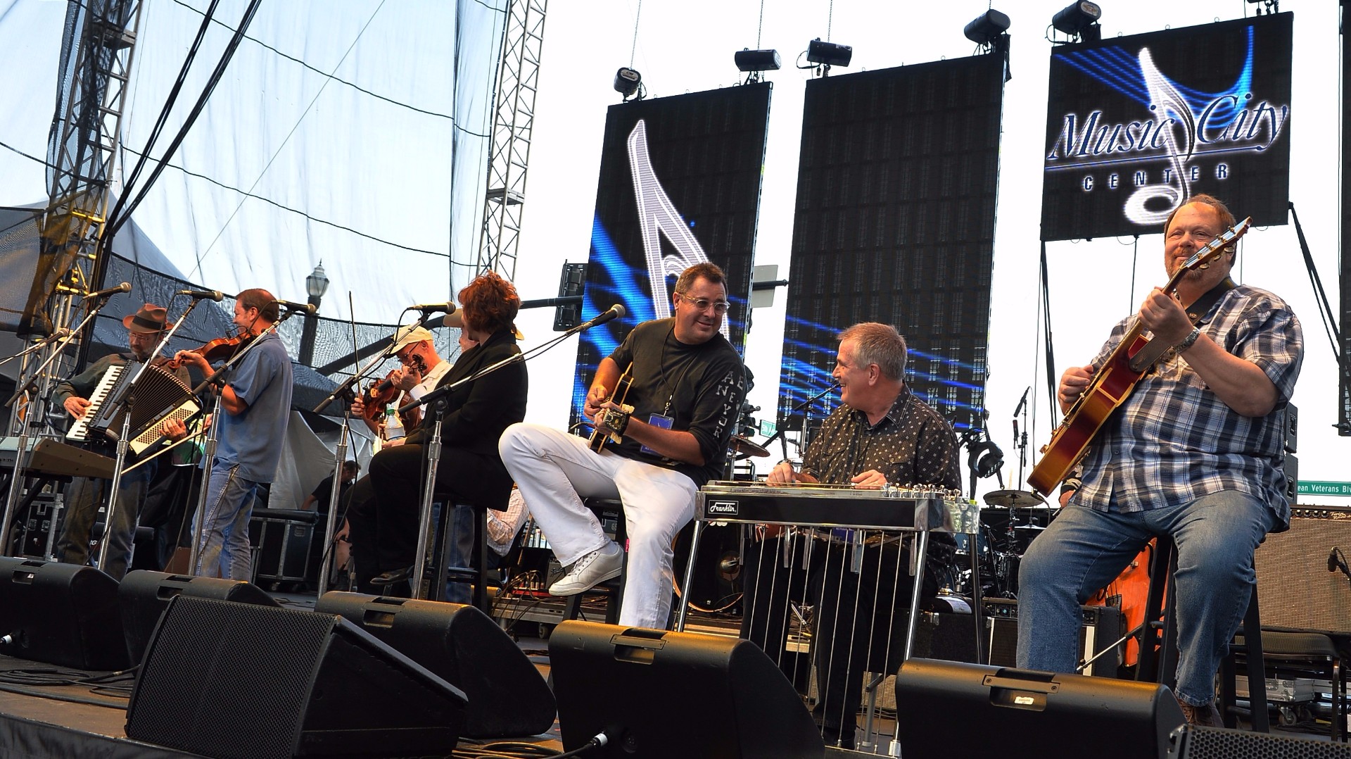 GET OUT for Oct. 6-9: B-52's, Texas Renaissance Festival and more ...