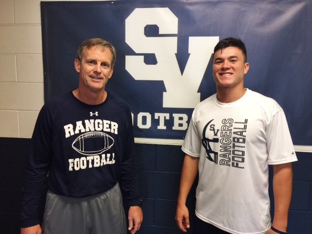Steady Smithson Valley quarterback Adkins keeps offense moving | kens5.com