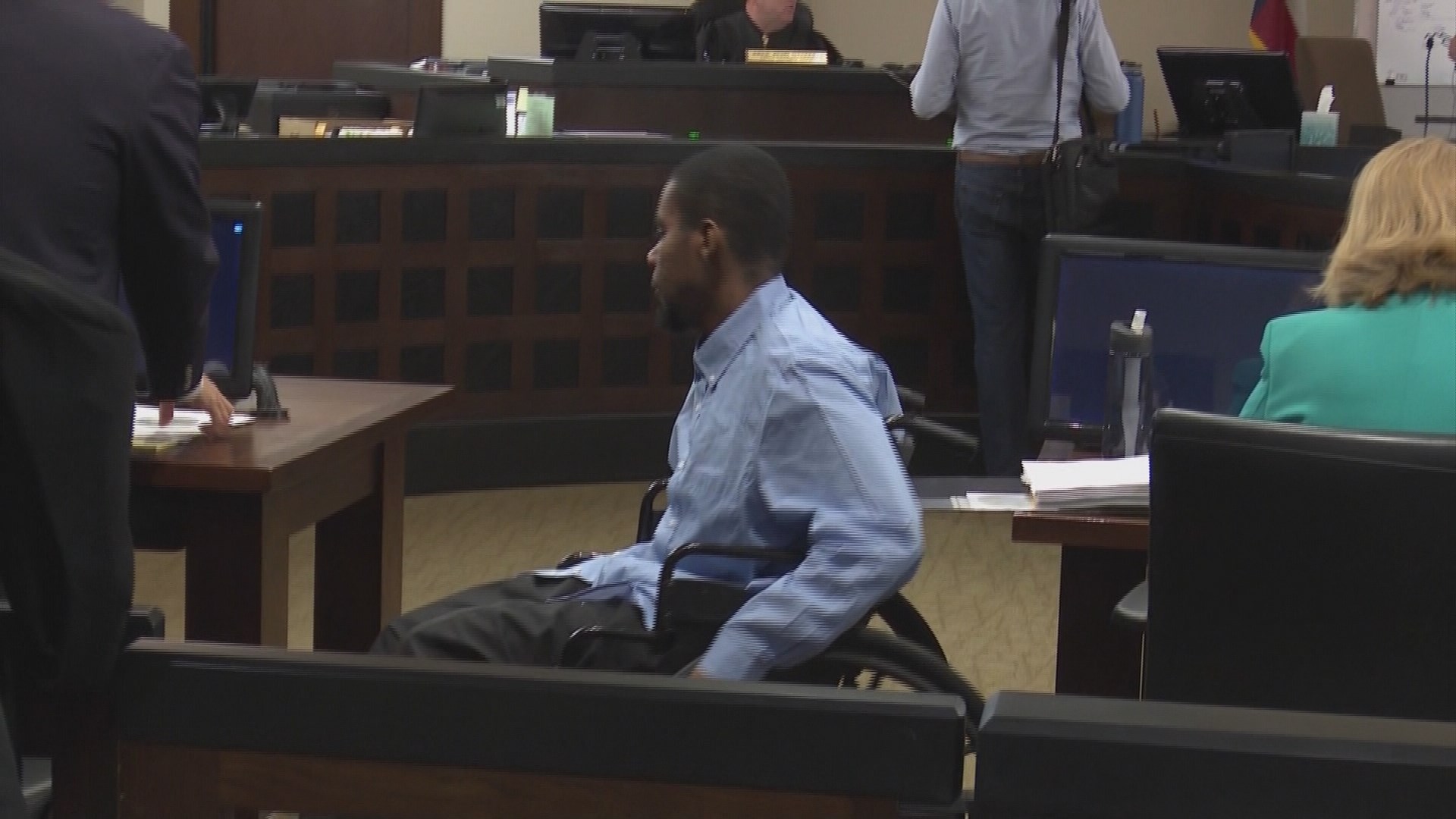 New evidence presented in trial of accused attempted cop killer | khou.com