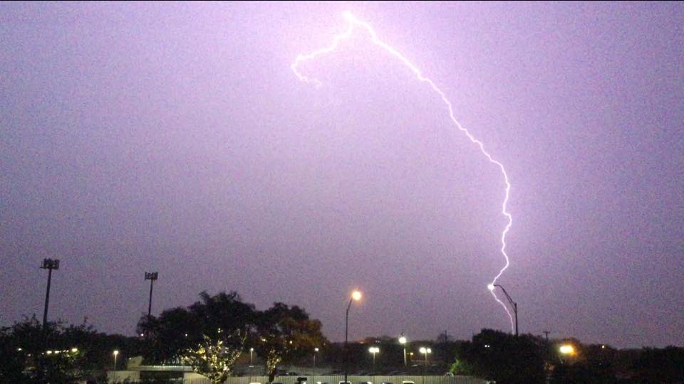 Storms blast into S.A. overnight bringing dangerous lightning, small ...