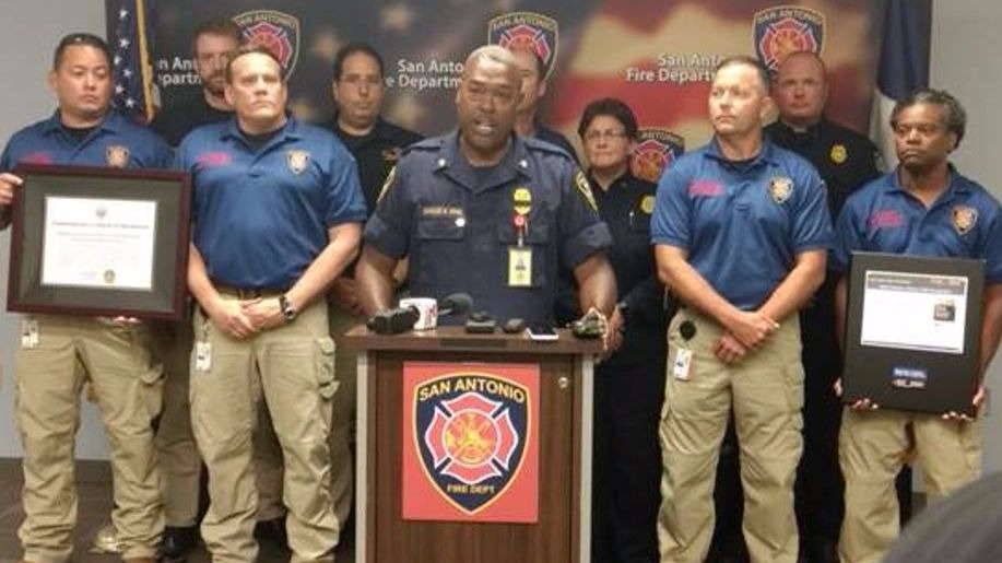 SAFD EMS recognized for excellence | kens5.com