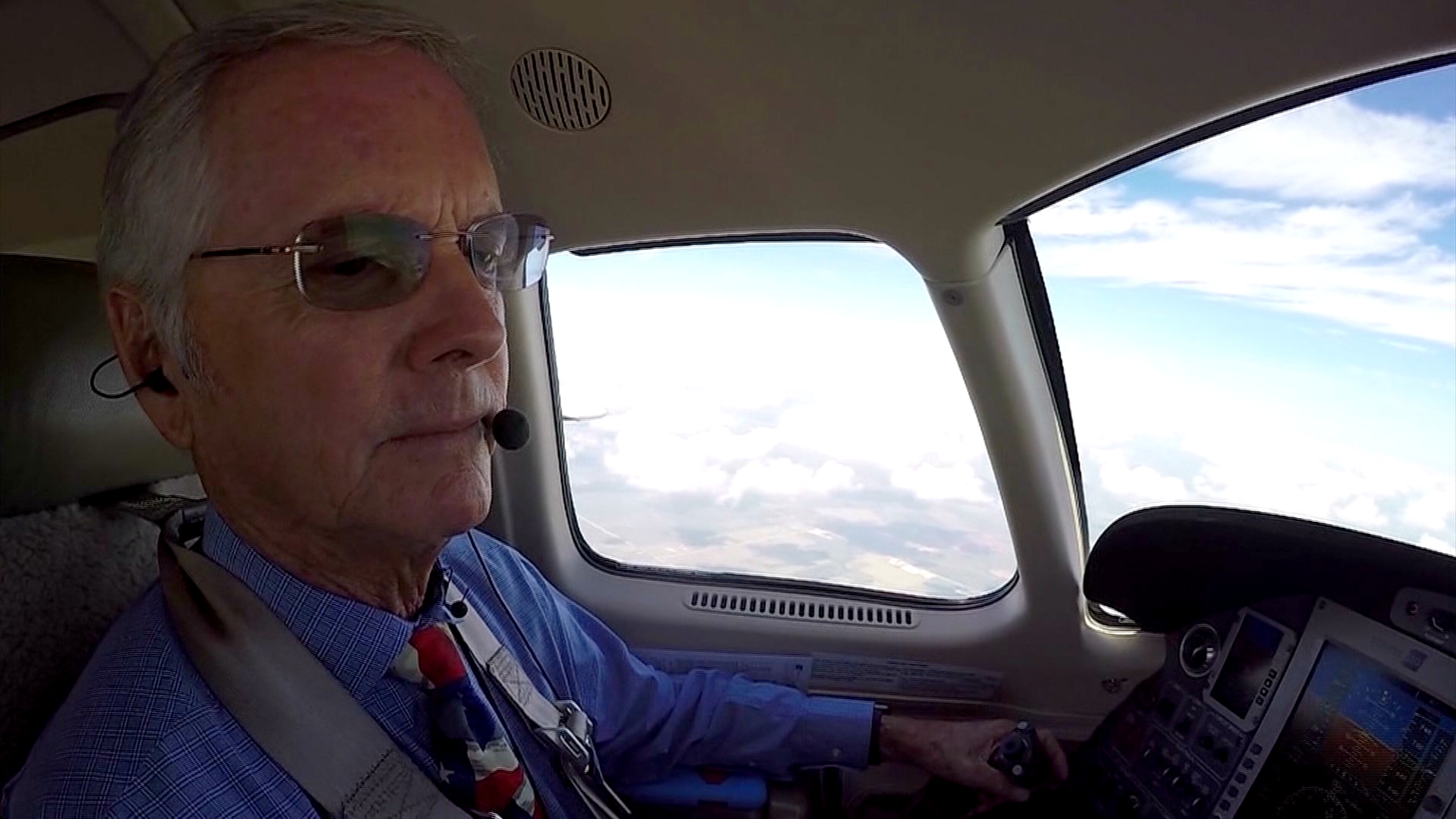 Pilot receives prestigious award from FAA after 52 years in the sky ...